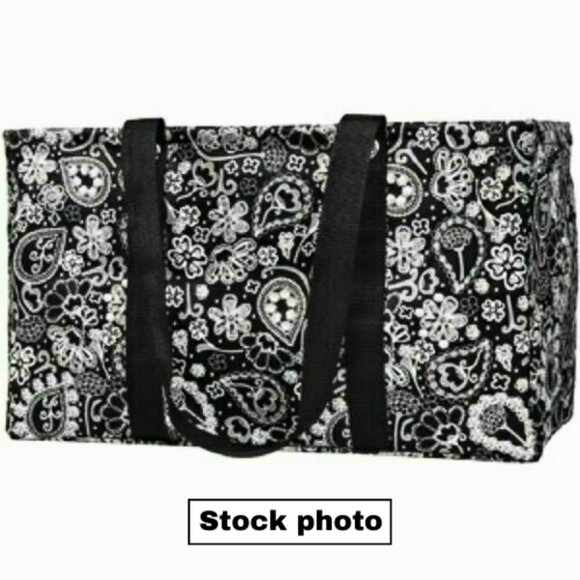 thirty-one | Bags | Thirty One Large Utility Tote In Black Paisley ...